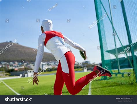 Female Track Field Athlete Hijab Throwing Stock Photo 2202363729 Shutterstock