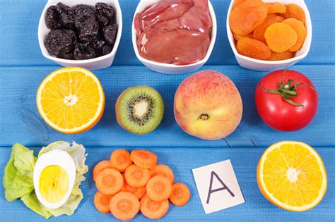 비타민 A 자연 미네랄과 식이 섬유를 포함 하는 신선한 식품 건강 한 영양 식사 0명에 대한 스톡 사진 및 기타 이미지 0명 간 내장류 건강한 식생활 Istock