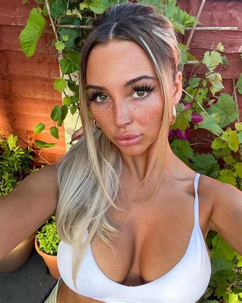 Beth Amelia Cunningham Image