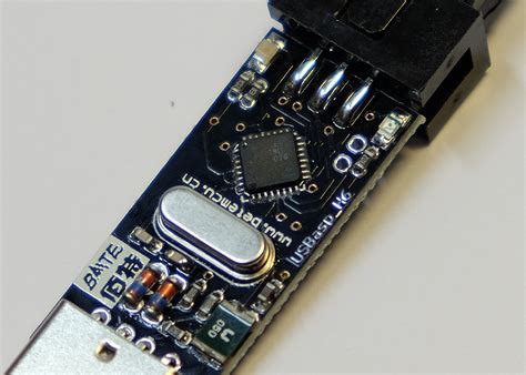 Gros Plan Sur Le Programmateur Usbasp H6 De Betemcu