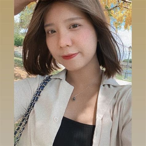 妏 Pin Wen 416 • Threads Say More