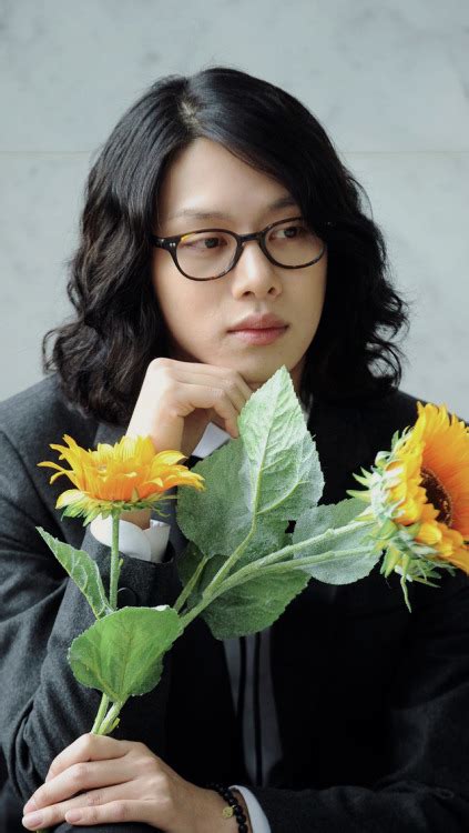 Heechul Wallpapers Like Or Reblog If You Save Tumbex