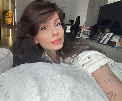 Пин от пользователя Taya на доске Vishenka Стримеры Девочка Фильмы про любовь