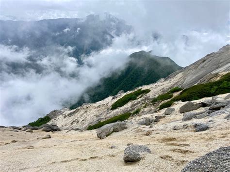 南アルプス雨霧の甲斐駒ヶ岳 登山と自然のわくわく研究所
