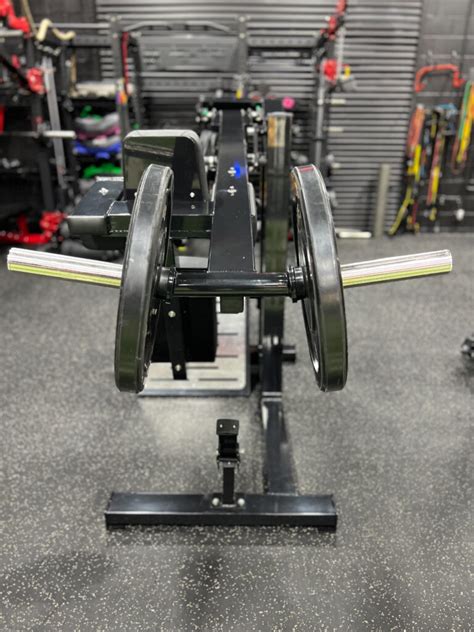 Pendulum Squat Machine Elite Pro Fitness