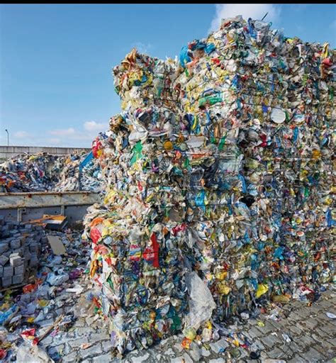 Macrodebris Plastic Pollution Pitch Of Plastic Pollution By Aroba