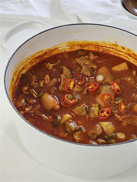 칼칼한 돼지고기 고추장찌개