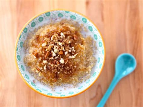 Каша з насіння кіноа з кленовим сиропом Агросільпром