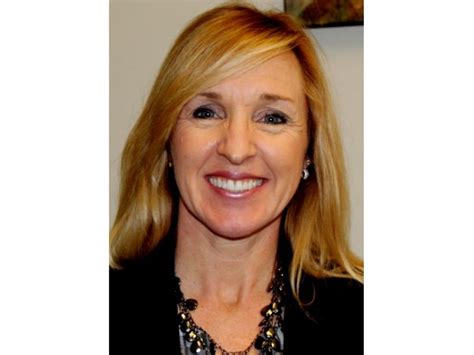 Pictures Of Laurie Wallace