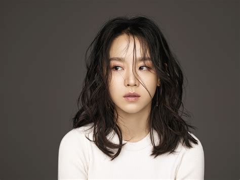 배우 신혜선 프로필 사진 오마이포토