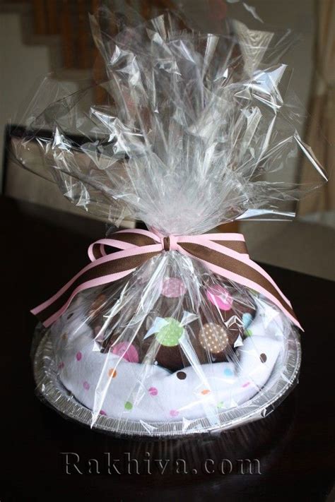 КАК СЕ ОПАКОВА ПОДАРЪК ЗА БЕБЕ БЕБЕШКИ КЕКСЧЕТА