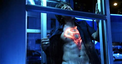 Auscaps Tom Welling Shirtless In Smallville Exile