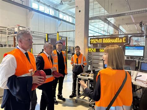 Teamalstom Madeinhen Sustainability Innovation Southaustralia… Isabelle Caron