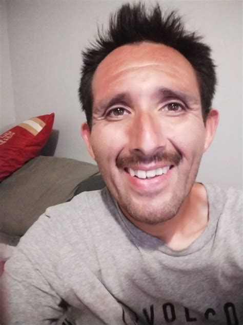 Miguel Velasco Medium