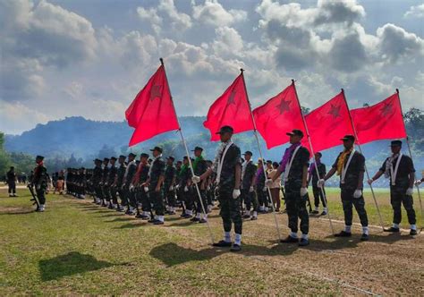 ပုလောမြို့နယ်၊ ခလရ ၁၇ တပ်ရင်း နှင့် ပါဒစက်တော်ရာ အနီး တပ်စွဲထားသော စစ