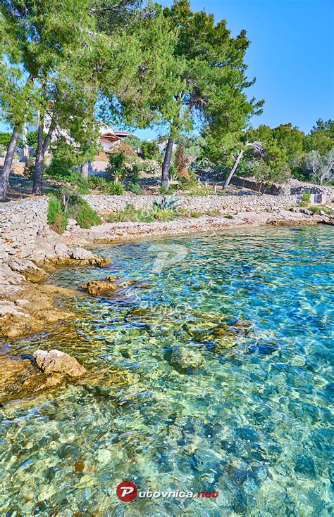 Uvala Makarac Milna Brač Plaže