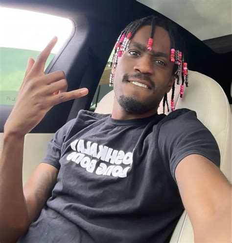 Pin By September On Daydrian In 2024 90s Rappers Aesthetic Best Friend Photos Best Youtubers