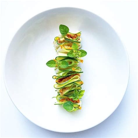 12 Modern Salad Plating Ideas To Save Today Food Presentation Food