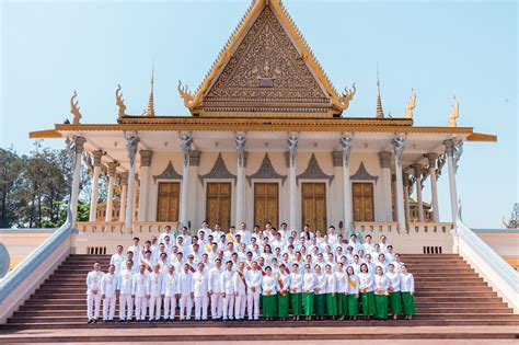 ឧកញ៉ា តែ តាំងប៉ និងលោកជំទាវ ផ្ញើសារជូនពរអ្នកឧកញ៉ា ឧកញ៉ាជាថ្នាក់ដឹកនាំ