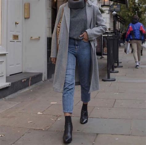 Офисные луки: 29 фото, с чем носить джинсы в офис в 2024