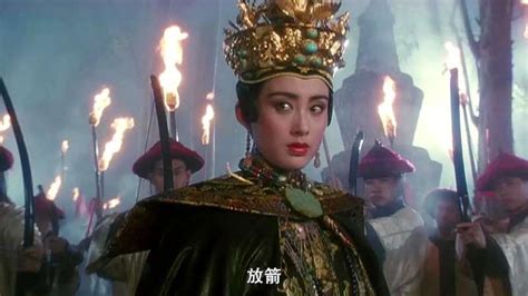 鹿鼎记张敏饰演皇太后颜值比演技高画面美得不想闭眼睛 影视 武侠片 好看视频