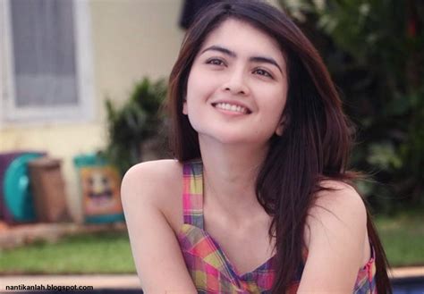 Gambar Wallpaper Artis Cantik Indonesia Stok Wallpaper