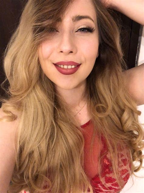 Lisa Thegoddess Skype Skype Streaming Love Girl Profile Live Cam Show Skype Streaming Love