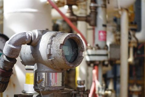 Pressure Transmitter And Temperature Transmitter For Measurement And Monitor Data Of Oil And