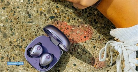 Can You Sleep With Raycon Earbuds Explained