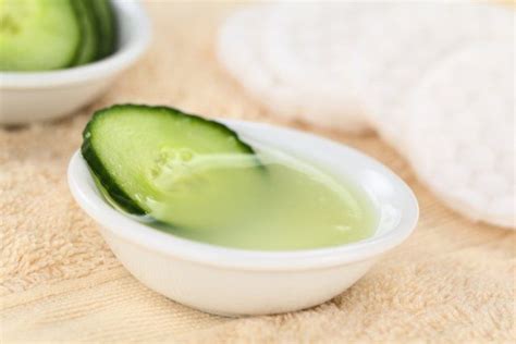 Огуречные маски для лица в домашних условиях – лучшие рецепты | Полезно ...