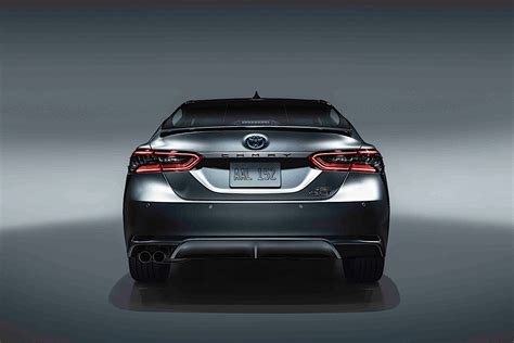 Driven 2022 Toyota Camry Xse Hybrid The Unsung Hero Autoevolution