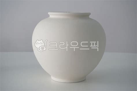 달항아리 도자기 화병 백자 항아리 사진 이미지 일러스트 캘리그라피 모니누나작가