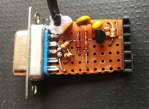 مدار اصلی پروگرامر Avr Isp