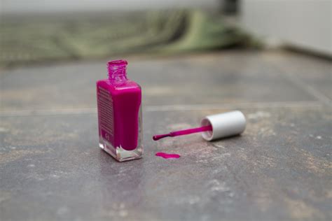 How To Remove Scratches From Tile Floors