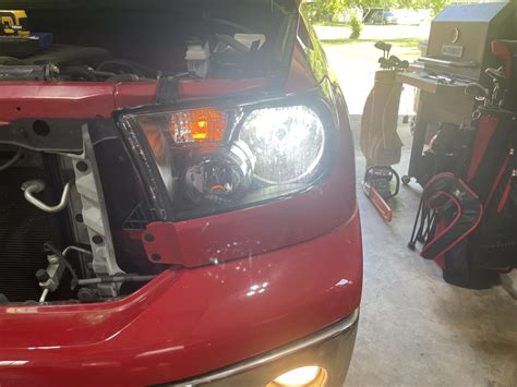 How Long Do Halogen Led And Hid Headlight Bulbs Last Rimthin