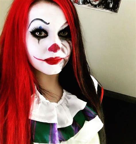 Girls Are Dressing Up As ‘sexy Pennywise Barnorama