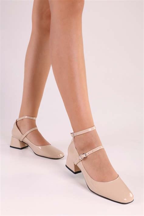 Shoeberry Womens Linnie Ten Patent Leather Thick Heeled Shoes Tan