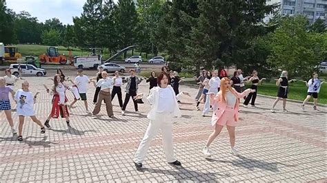 К поп танец Youtube