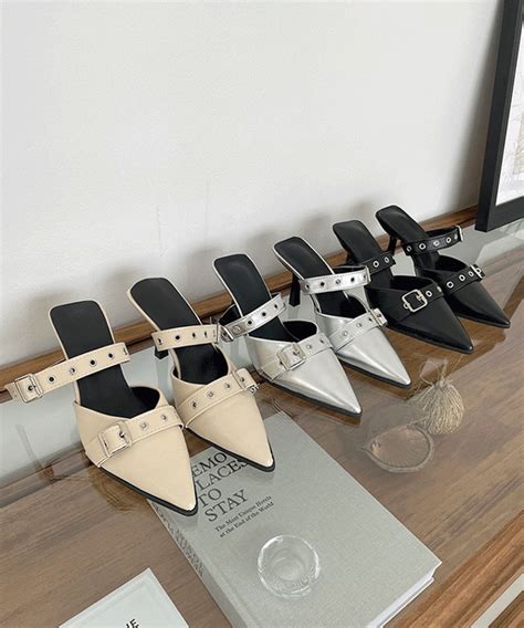 반응굿 225~250 올드머니 시크 벨트 스틸레토 힐 3colors 에이블리