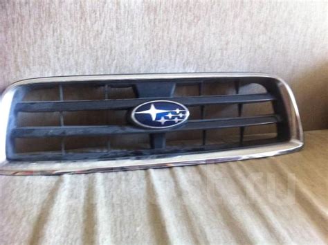 Продаю решетку радиатора на Subaru Forester купить во Владивостоке по ...