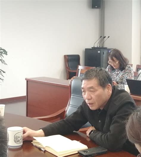 人文社科处举办2021年国家社科基金后期资助项目申报专家辅导会