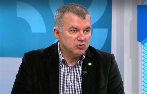 Богомил Николов Проблемът със зеленчуците у нас се дължи на намаляващото производство