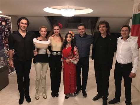 Dance Wealth Скъпи Приятели на ДенсУелт тази вечер имахме удоволствието да бъдем на една