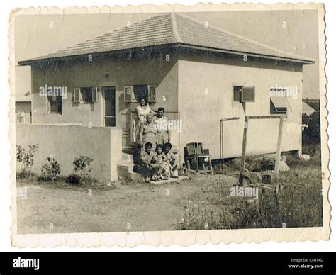 This Title Appears To Contain Characters In A Non Latin Script Which