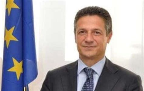 Catanzaro Paolo Sirna è Il Nuovo Questore Iacchite Blog