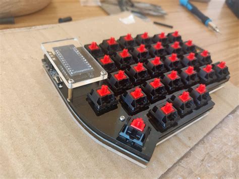 I Built A Lily Split Keyboard So You Don T Have To Stefano