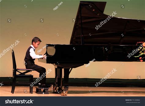 459 초등 음악 이미지 스톡 사진 및 벡터 Shutterstock