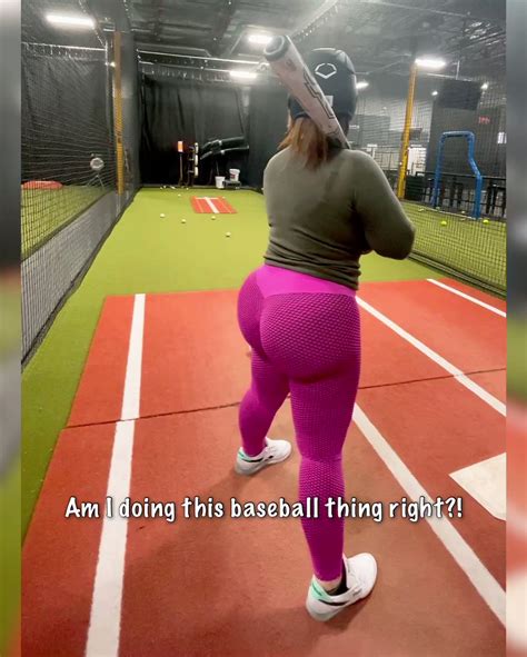 Romi Chase On Twitter Rt Romichase Help Its My First Time In A Batting Cage 😂 Am I Doing