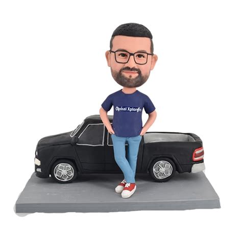 Custom Male Bobblehead Before Truck Bbobbler