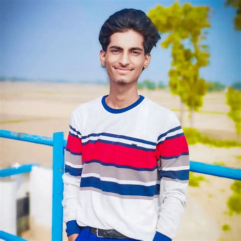 𝕂𝕚𝕟𝕘𝕖 𝔹𝕠𝕪 𝔸𝕓𝕙𝕚𝕤𝕙𝕖𝕜 Abhishekpanditup55 • Instagram Photos And Videos